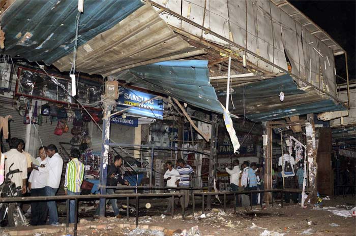 Hyderabad Dilsukhnagar Bomb Blast Photos | MyTopGallery-Latest Bollywood