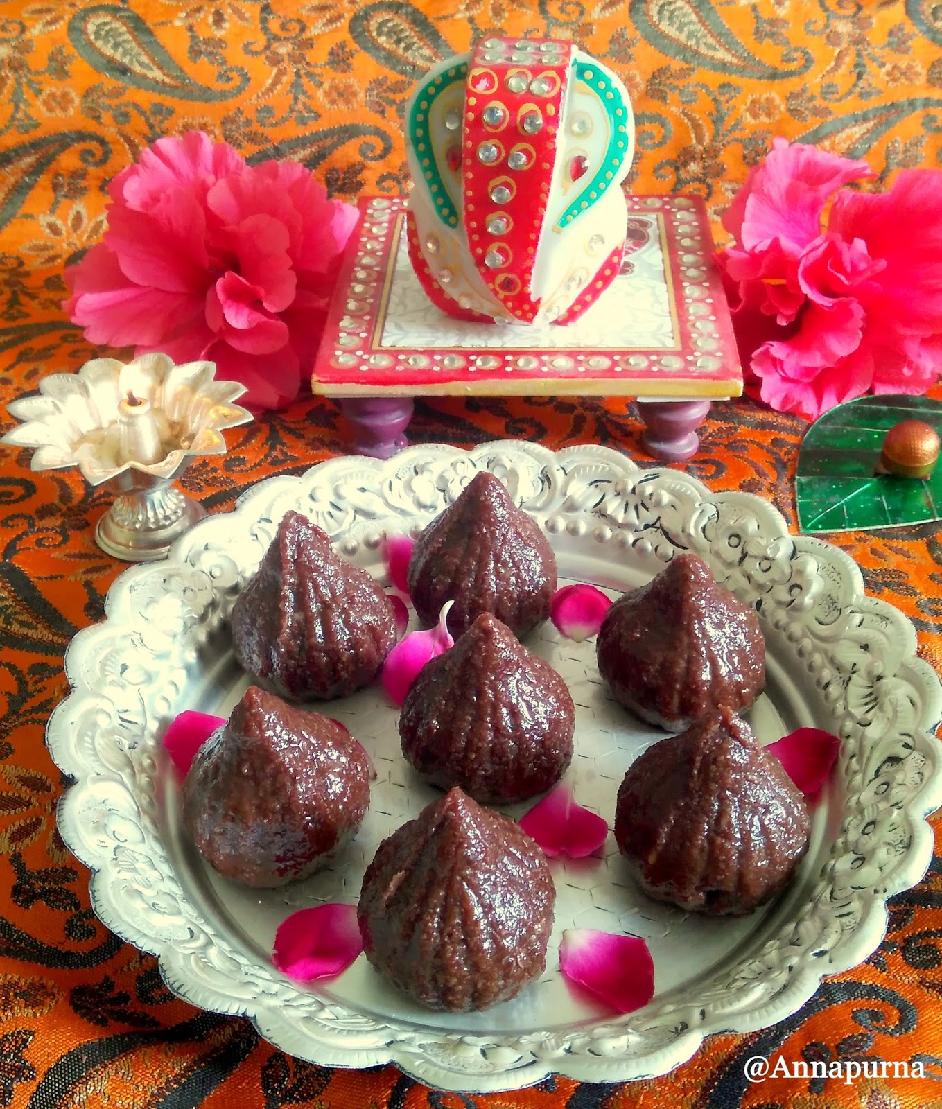 Annapurna: Chocolate Modak Recipe / Ganesh Chaturthi Special