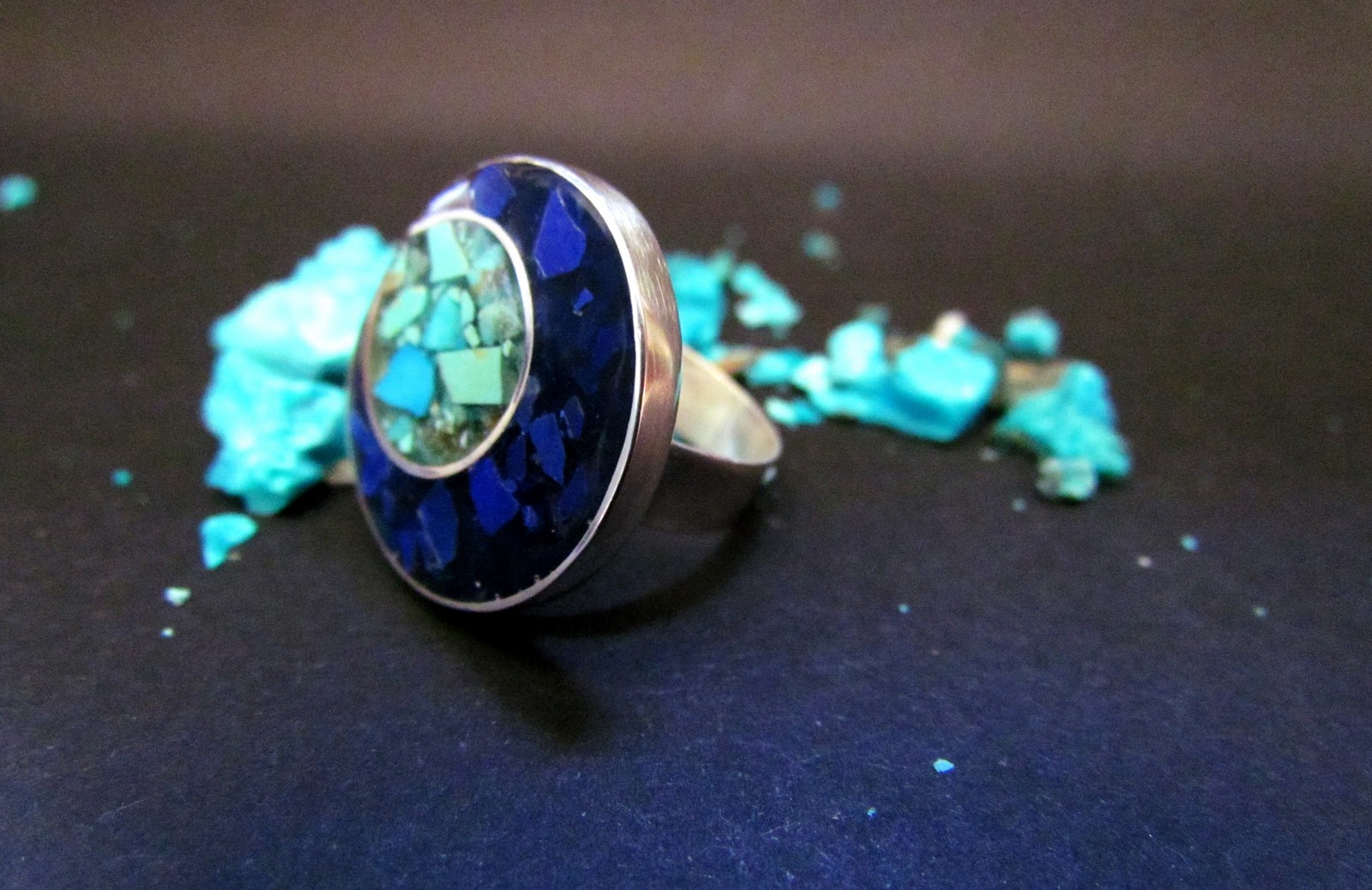 Artifice de Orfebrería: Anillo. Turquesa / Lapislasuli