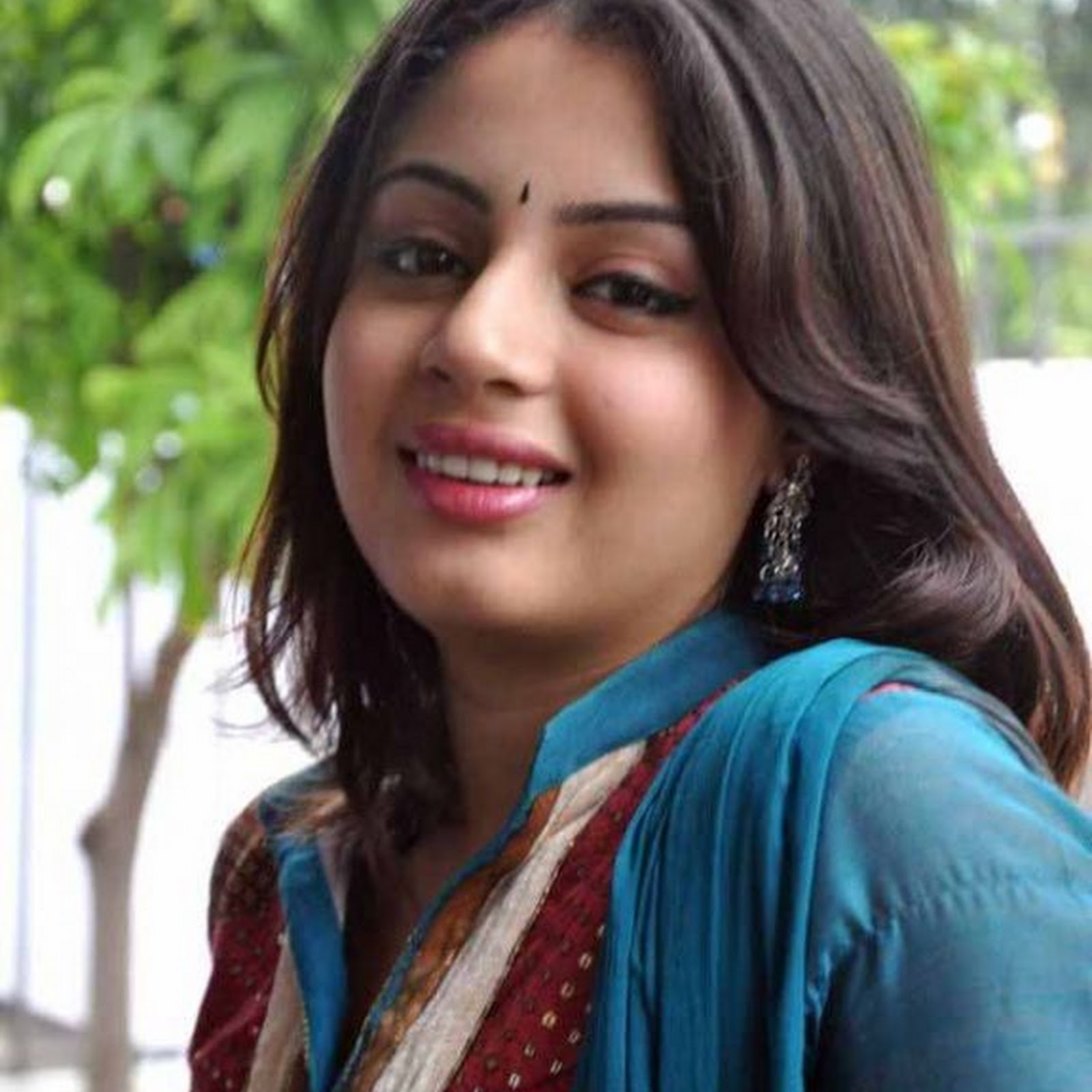 South Indian Actress Suhani Cute Pictures - Sareejem Actress Images