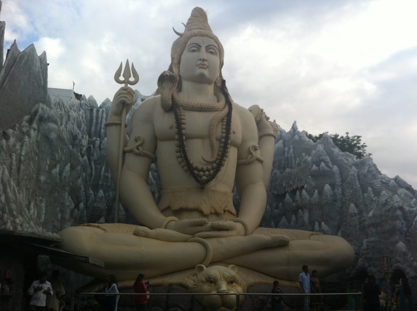 Discovering India: One Step At A Time: Week 5: Temple Hopping