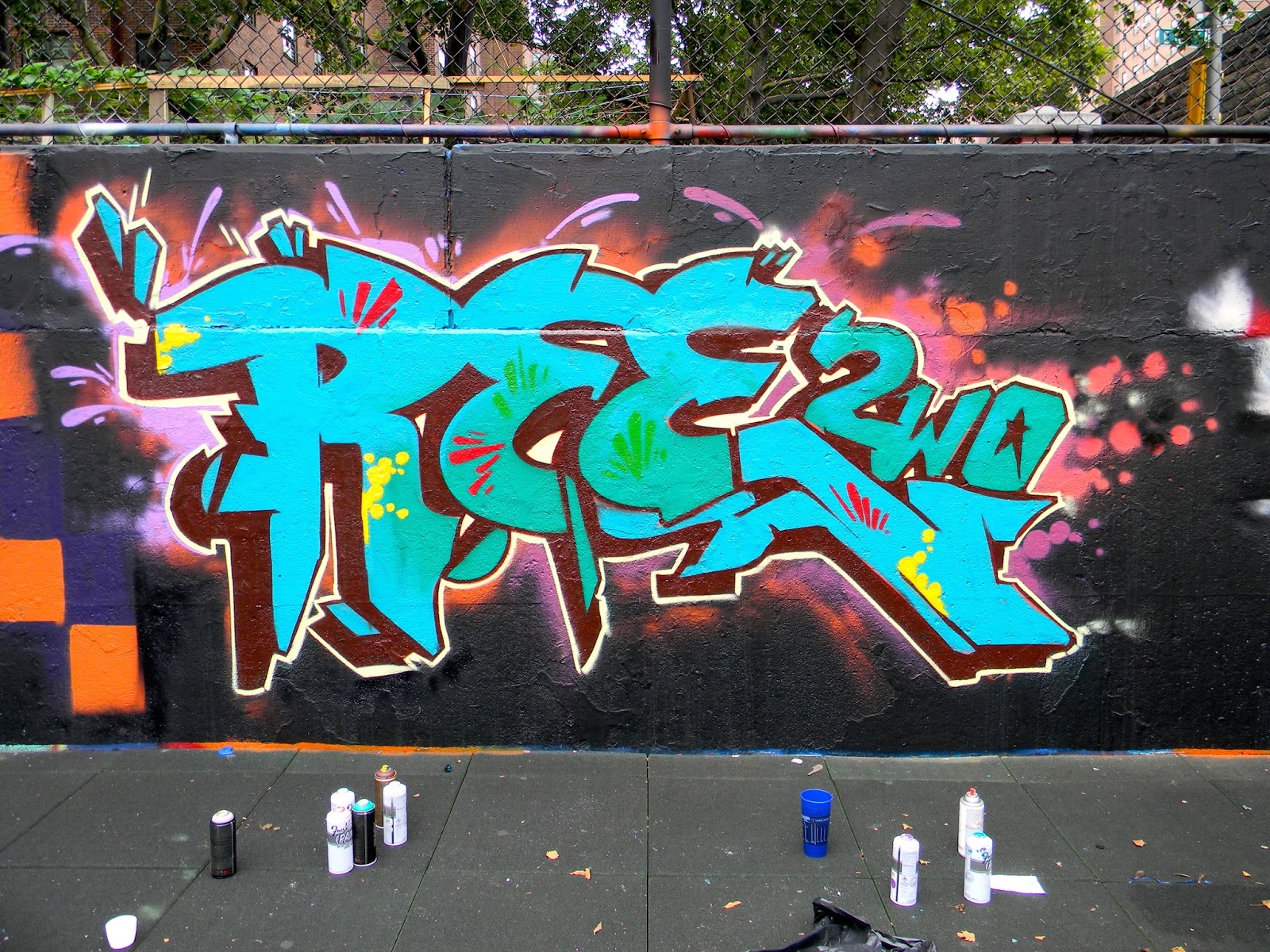 ART & FASHION SALON: Rocking It At The GRAFFITI HALL OF FAME; Wild ...