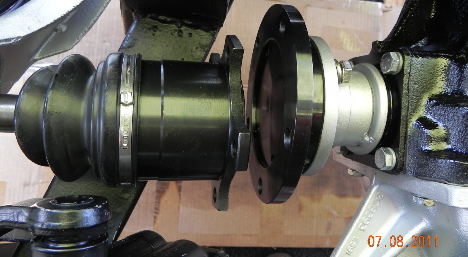 Tripp's TR6: Rear Axle / Hub Upgrade and Rear Brake Installation