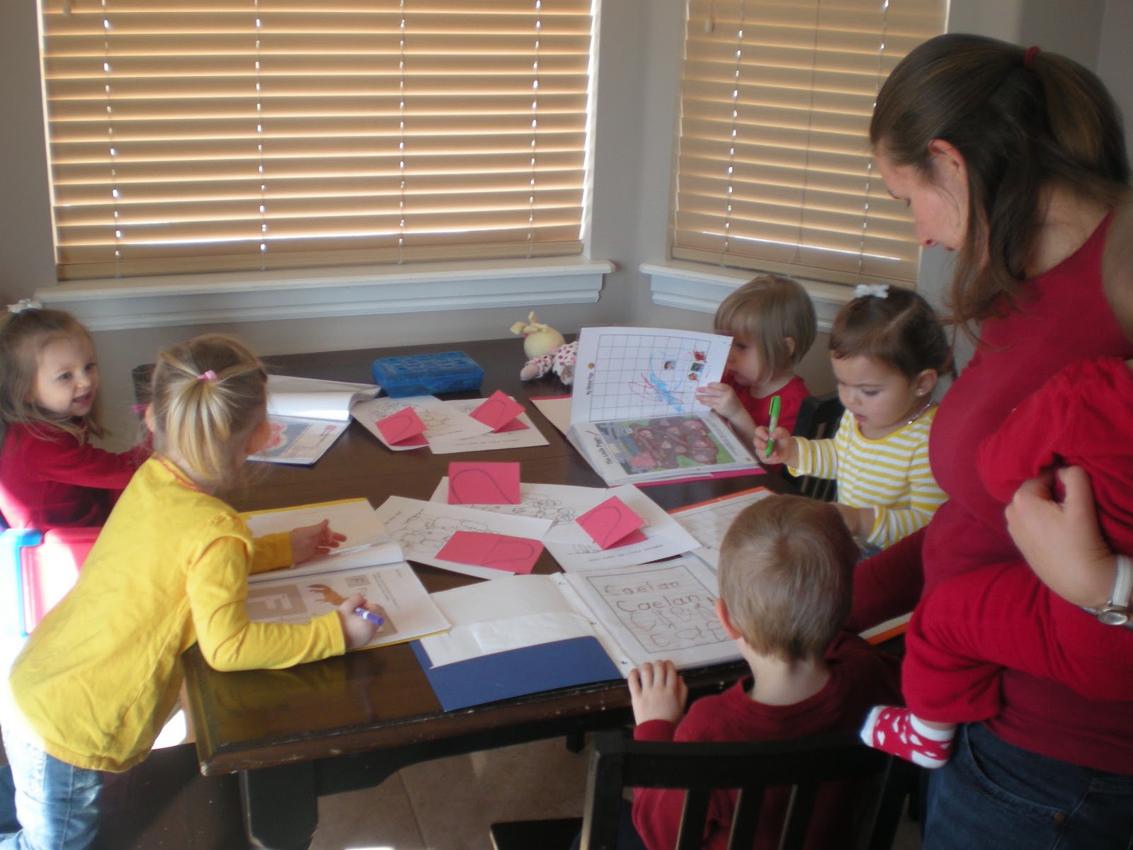 Real Mom: Tot School: God Loves Me