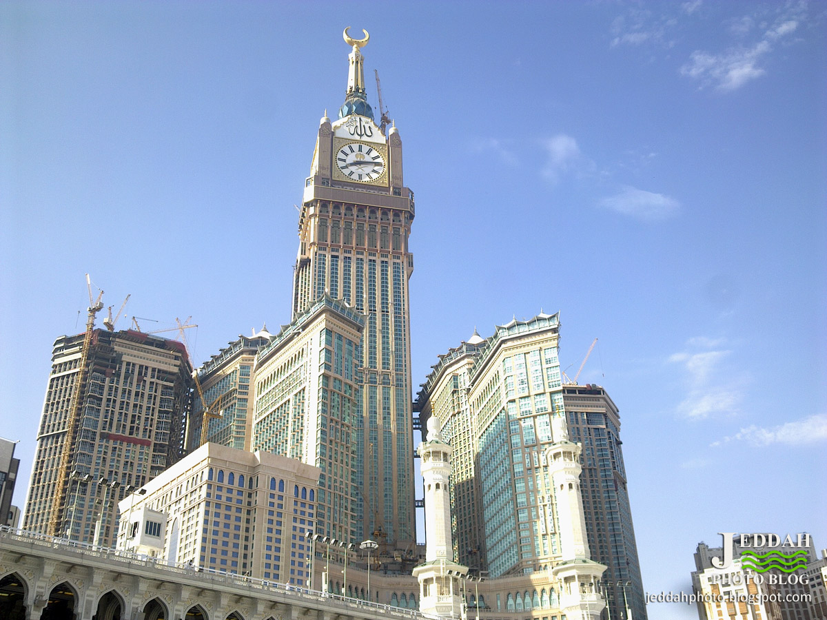 Jeddah Photo Blog: Tallest Building in Makkah