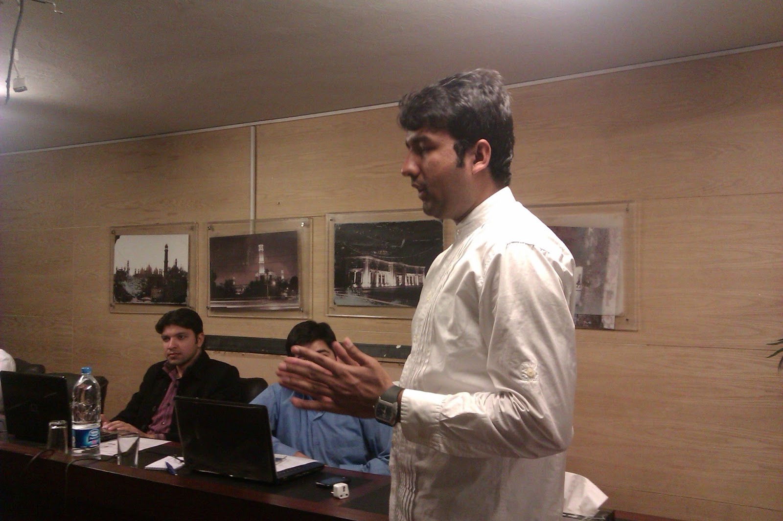 Amna Zafar (AIMZ) | Life is Short – Enjoy it.