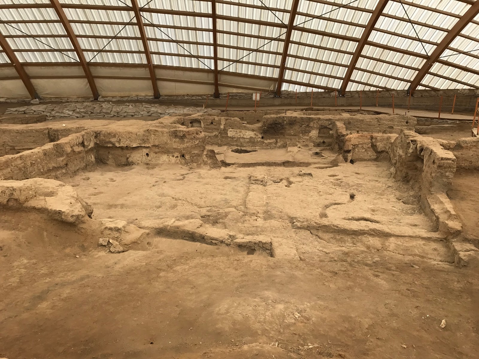 Tocho T8: ÇATAL HÜYÜK (O EL IMAGINARIO ARQUITECTÓNICO ANTIGUO)