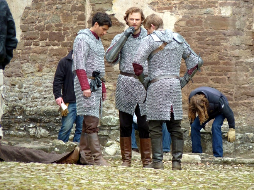 MERLIN BBC FAN BLOG - Welcome to The Crystal Cave - News and Spoilers ...