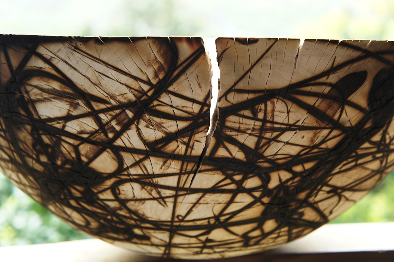 SCOTT NORWOOD FITZEL: Pyrography on bleached Madrona wood bowl