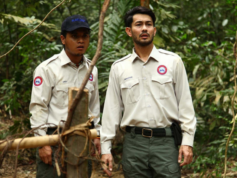 Blog Sal: Tombiruo Penunggu Rimba Review