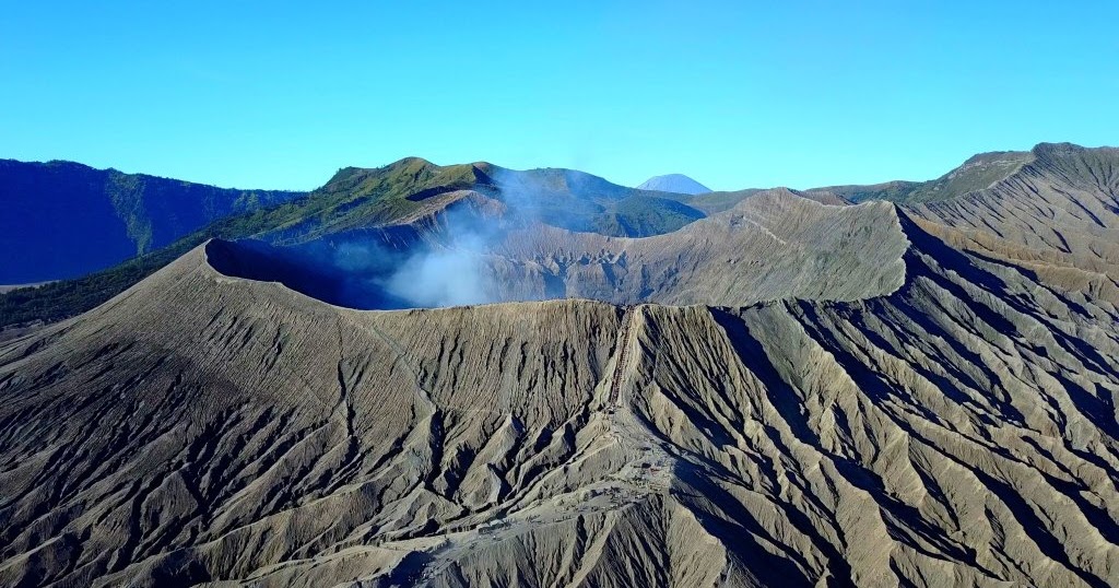 How to enjoy Mount Bromo Tour Satisfiedly