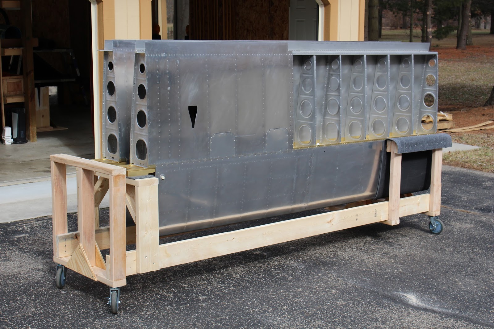 Martin's RV-8 Blog: Wing Stand Mods, Fuselage Stand and Hangar