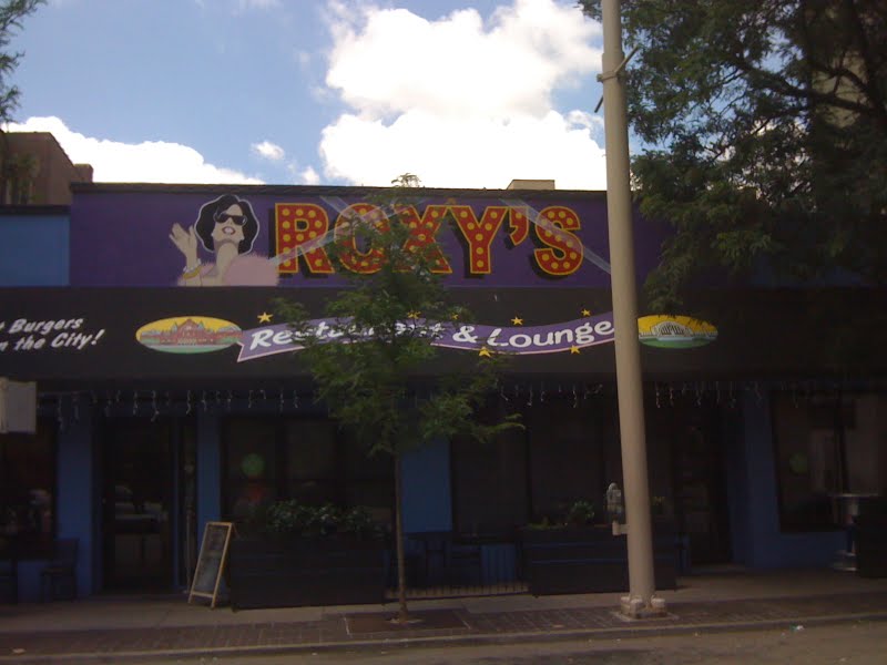 Turnerbudds Burger Blog: Roxy's Restaurant and Lounge