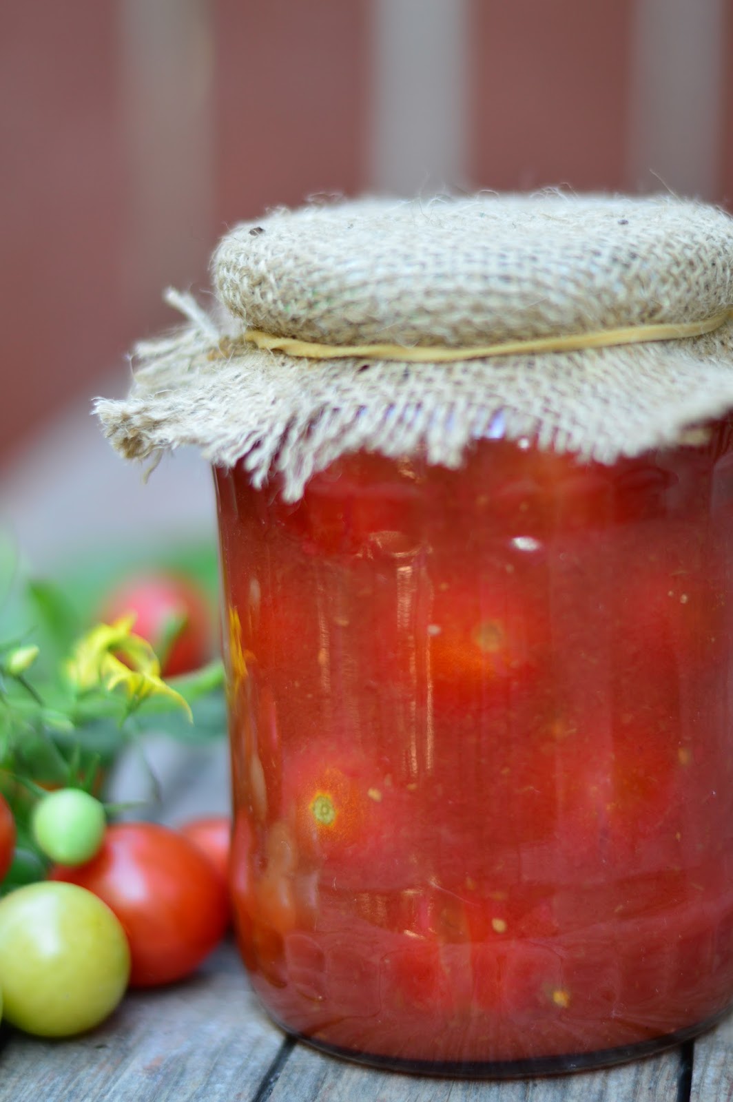 Rosii in suc propriu - CAIETUL CU RETETE