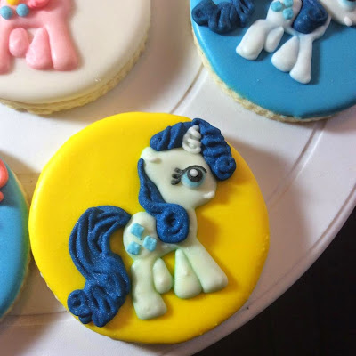 Chronicles of a Happy Lifer: My Little Pony Cookies and How to Start ...