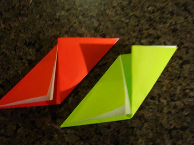 Little Seouls Blog: How to Make Your Own Ddakji 딱지접기