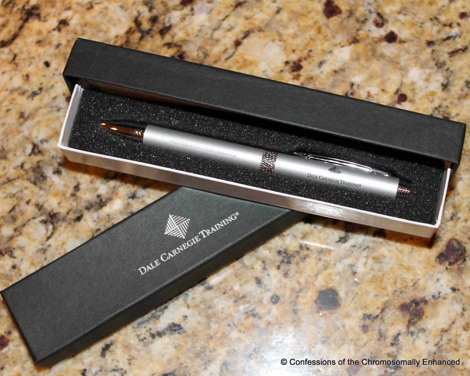 Dale Carnegie Training Pen Deals With | www.oceanproperty.co.th