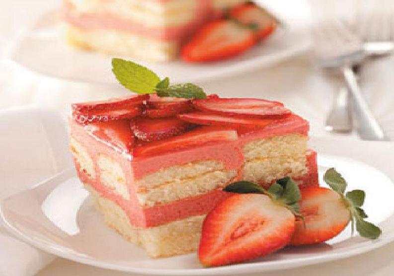 Jian JuniorChef Catering: STRAWBERRY SQUARE