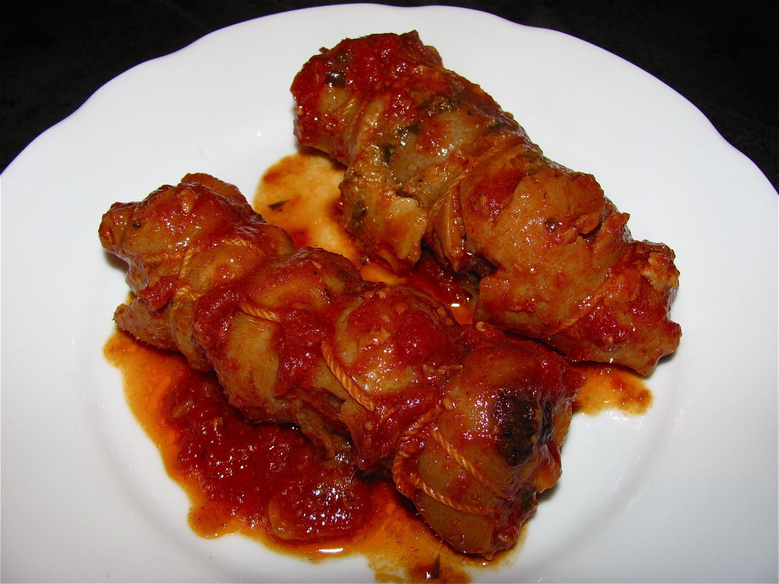 Mister Meatball: Pig skin braciole
