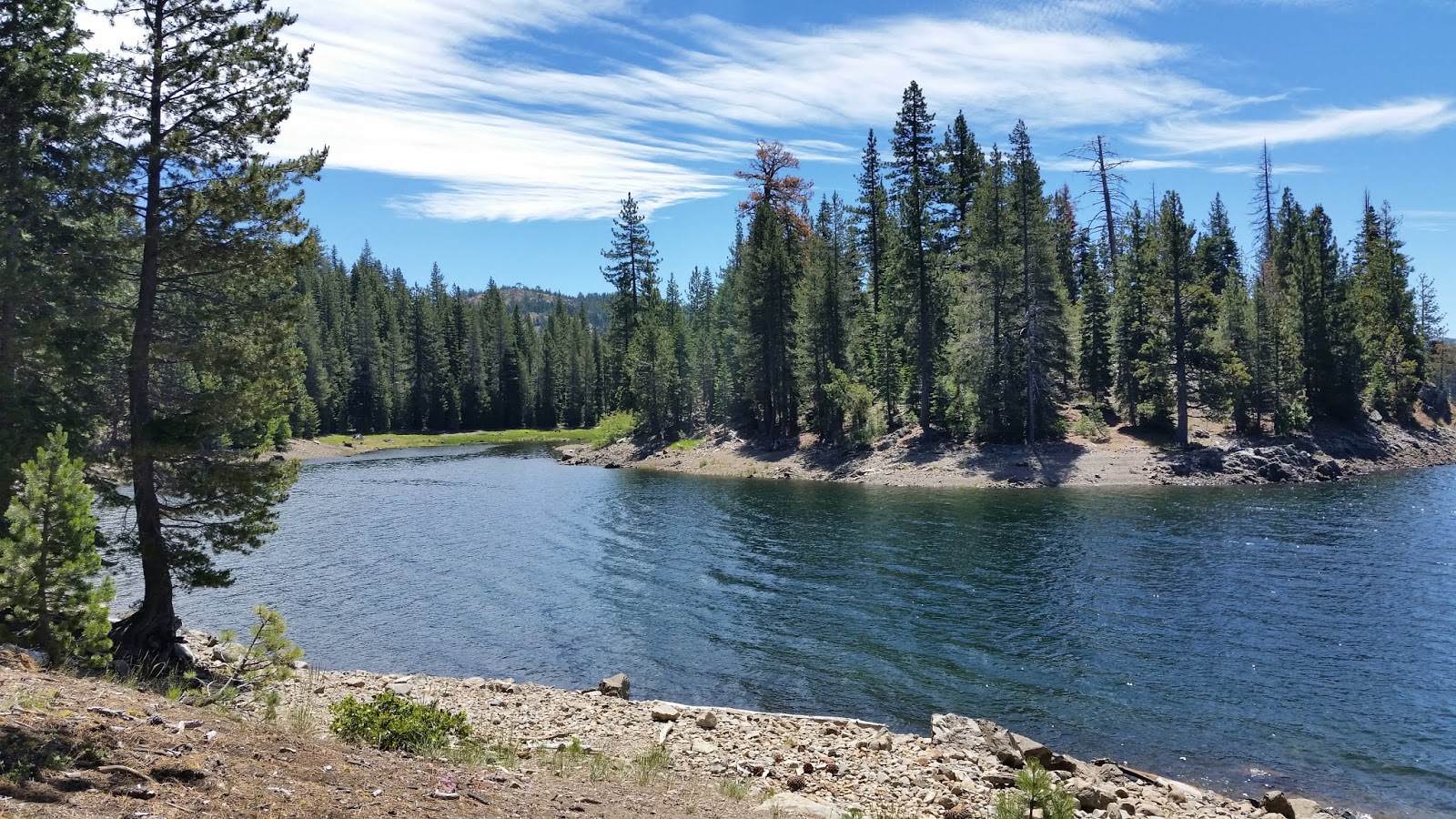 Wes' Travels to California Lakes: Jackson Meadows Reservoir - Nevada ...