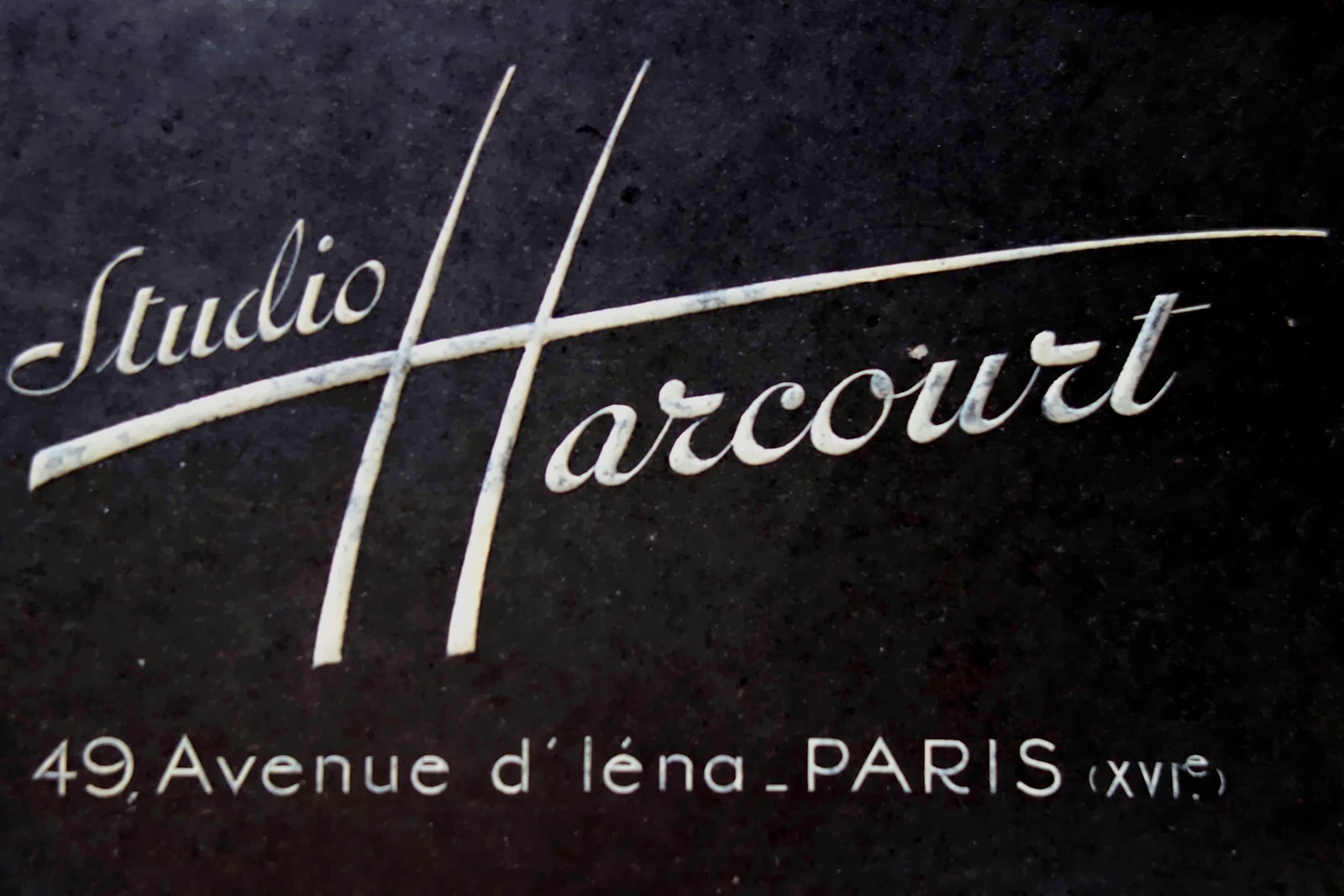 LOST IN THE 50's: HARCOURT Studio