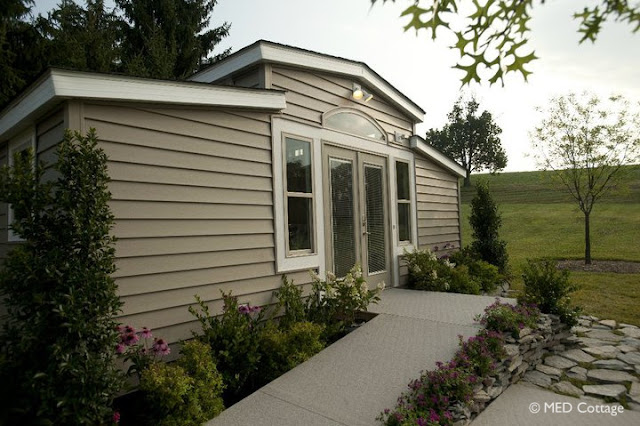 TINY HOUSE TOWN: The MED Cottage AKA Granny Pod