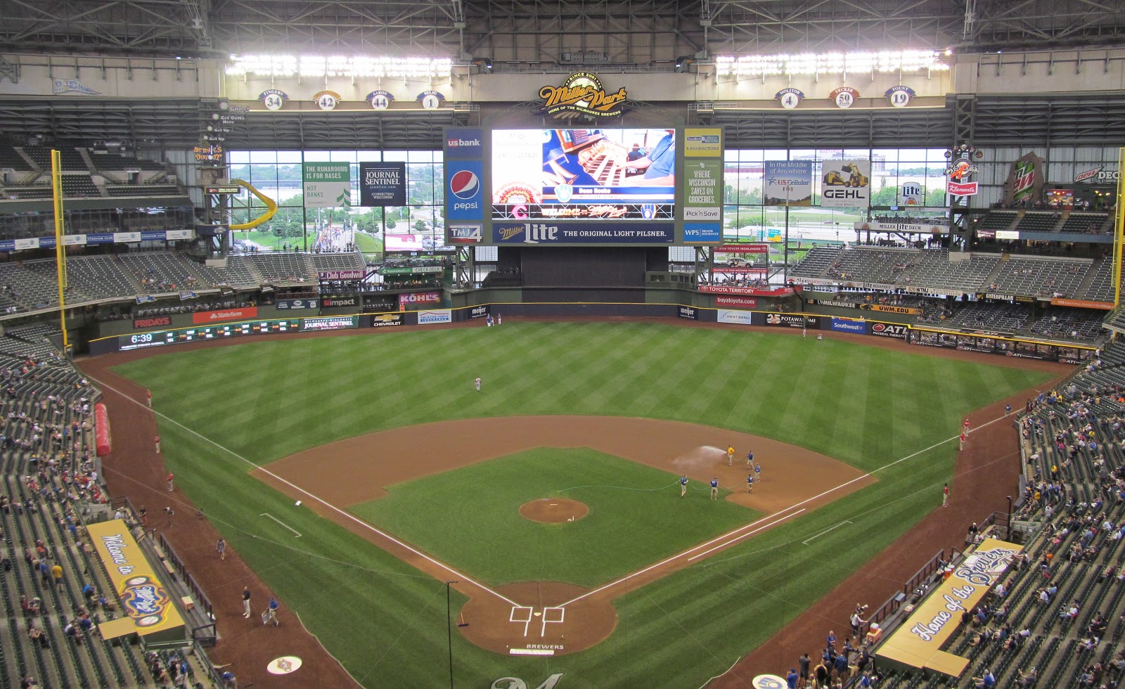 Phungo: Field Report Miller Park 2016 0527 Reds 5 @ Brewers 9