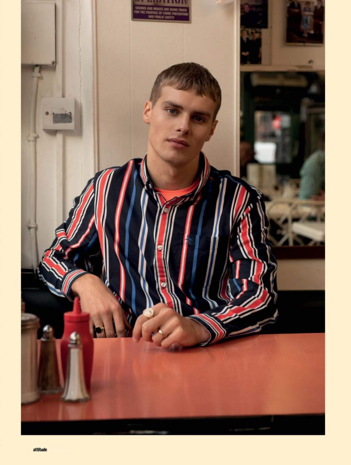 Toby Watkins luce las mejores tendencias de primavera para Attitude ...