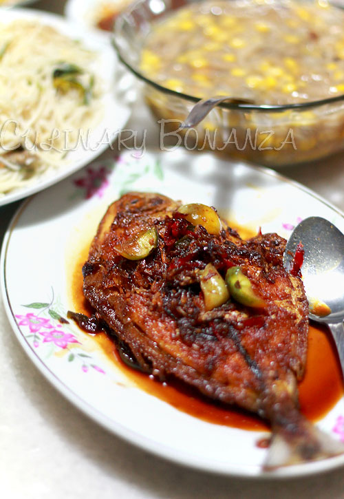 Chicken, Fish, Noodles and Other Regulars During Chinese New Year ...
