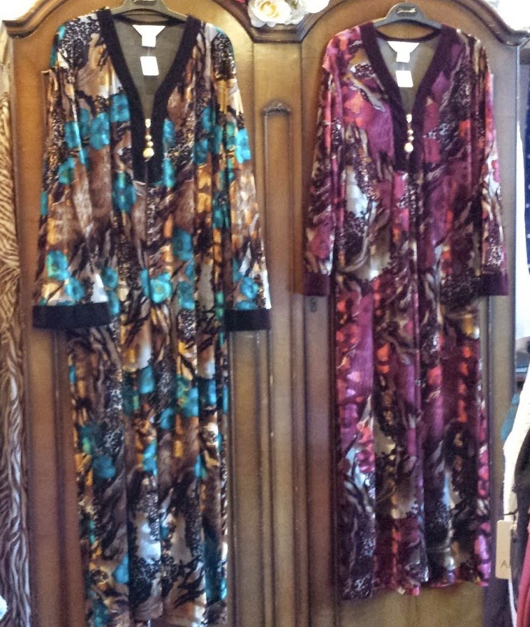 trashy lingerie: Diamond Tea Zip Velour Robes 4-237