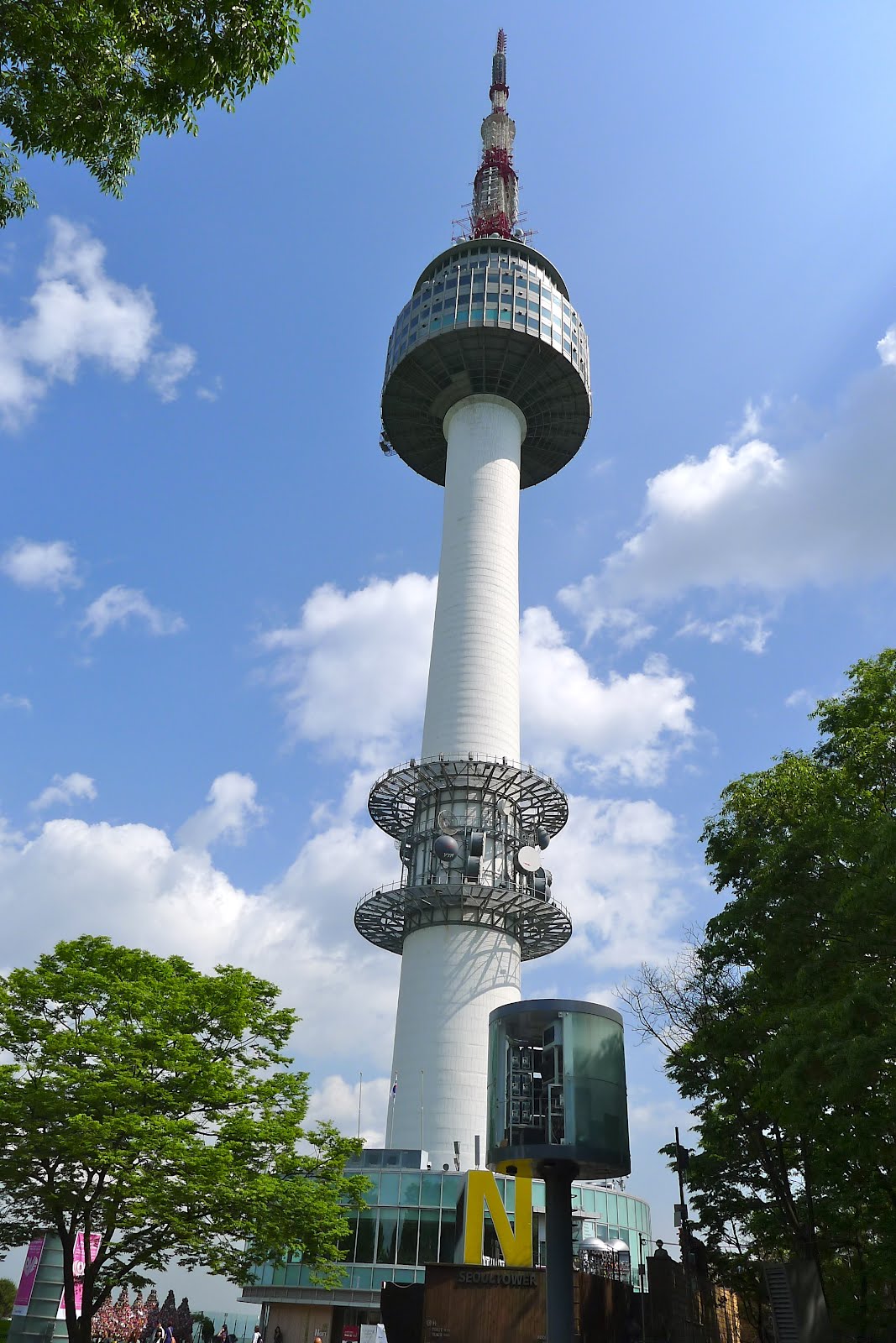 BURGEROGRAPHY: Namsan Seoul Tower