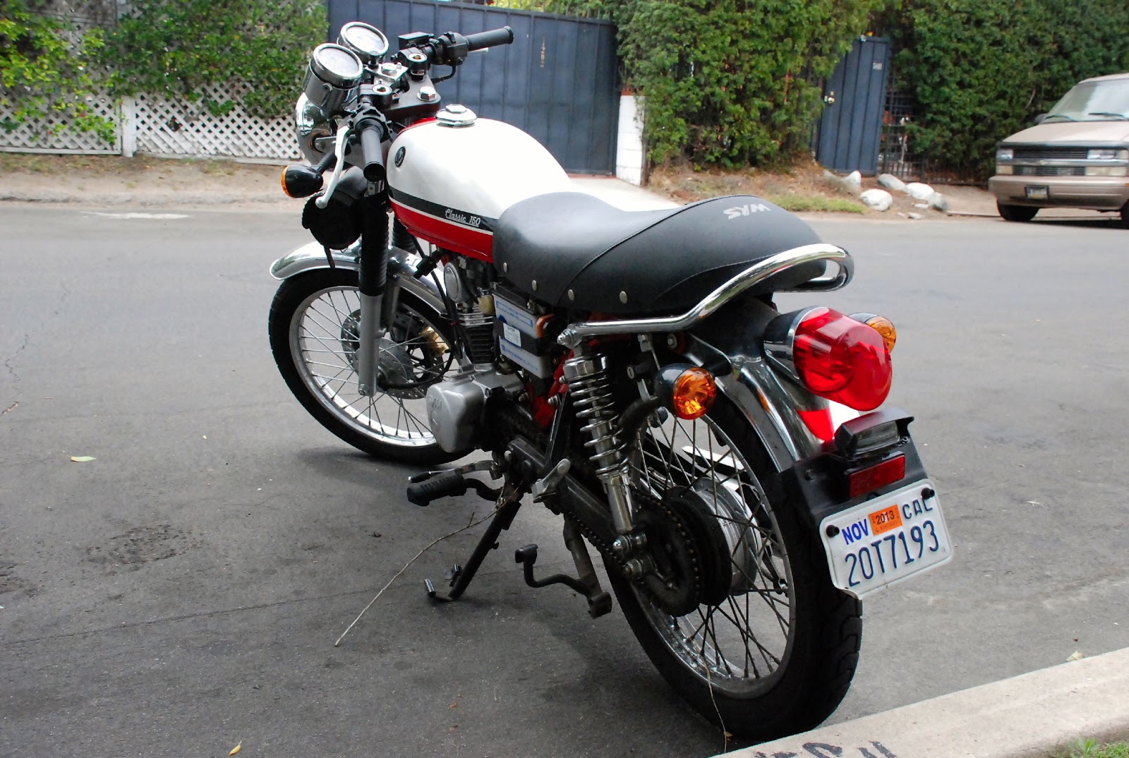 Sym Wolf Classic 150- Street Style- Toluca Lake