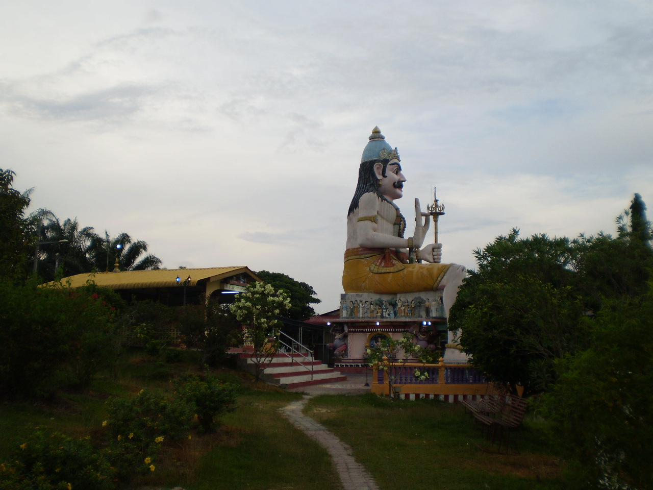 The Divine Places: Kuil_Sri_Aiyanar_Ulu_Sepetang_Taiping_Perak