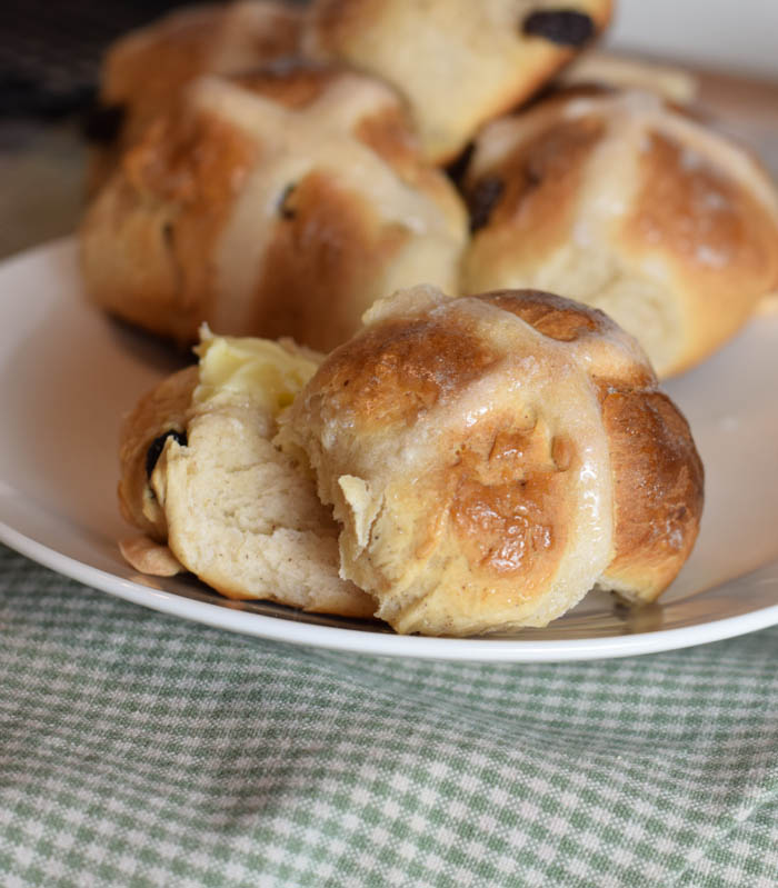 The Backroad Life: Homemade Hot Cross Buns