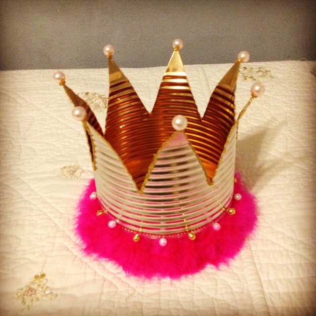 You Are On God's Heart Today: Tin Crowns