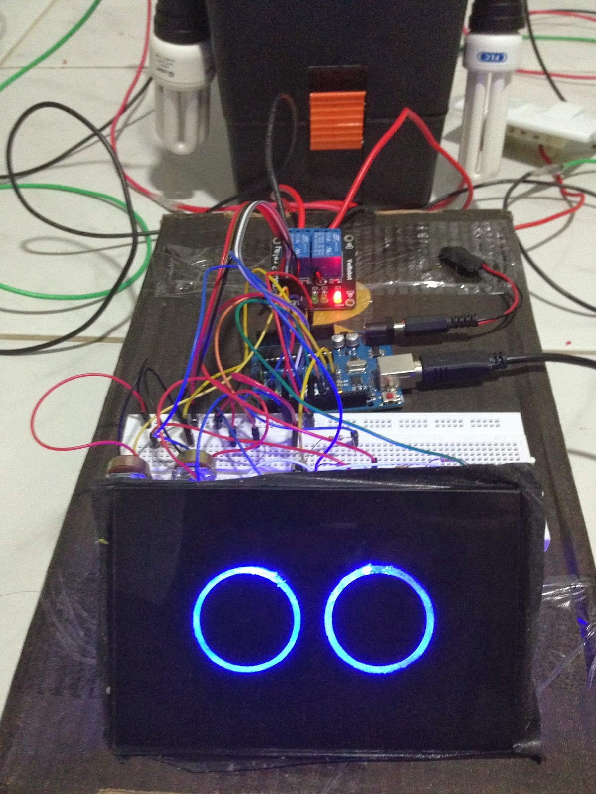 Automação Residencial com Arduino: Interruptor Touchscreen Caseiro