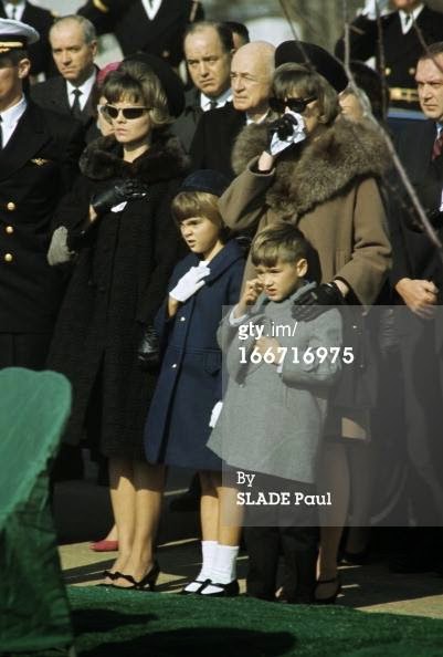 Roger Chaffee: Astronaut: Apollo 1: Fire in the Cockpit