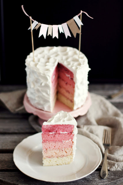 GLitTeRpAraDISe: Pink Gradient Cake!