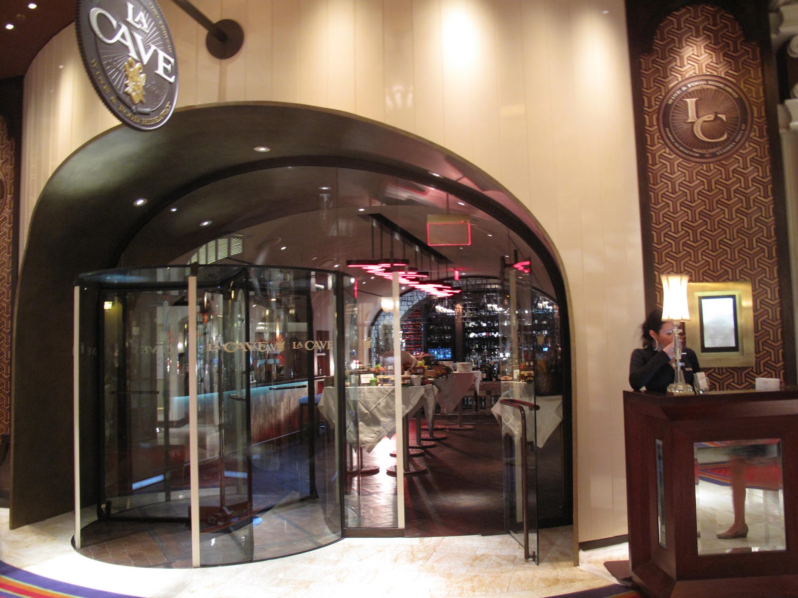 LAS VEGAS DAZE: La Cave Brunch at Wynn