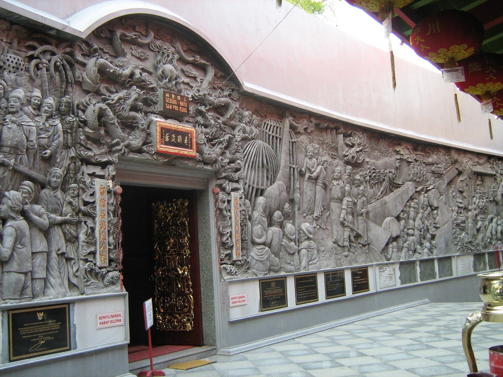 Semarang trips : Kuil Sam Poo Kong | kodokbanget™