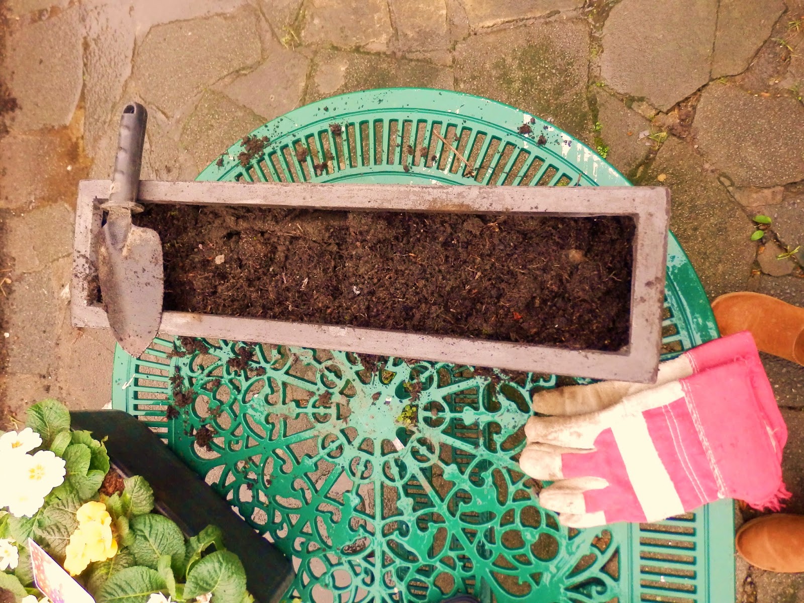 doyounoah: Beautiful Window Boxes to Brighten Up Your Home