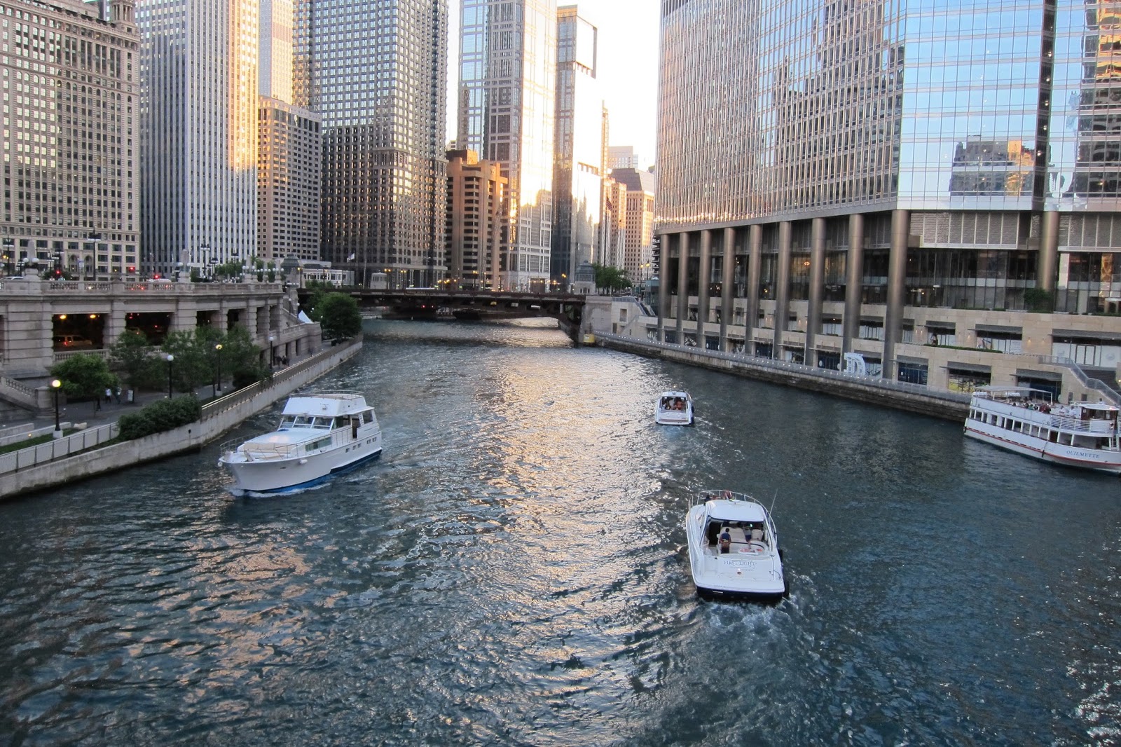 Sweet Southern Days: Chicago's Magnificent Mile