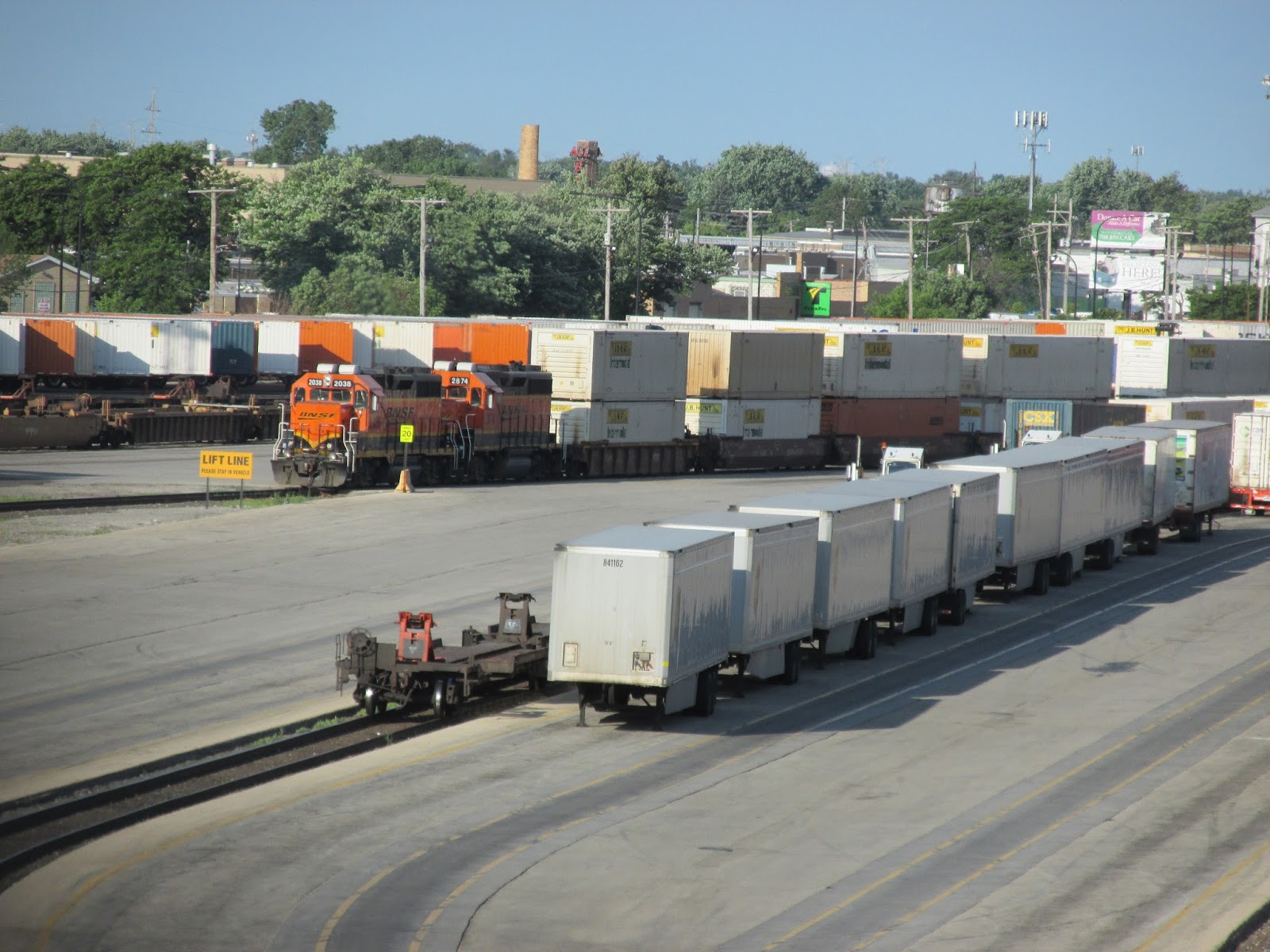 Eddie's Rail Fan Page: The BNSF Railway's Clyde Yard intermodal facility. Cicero Illinois. Late ...
