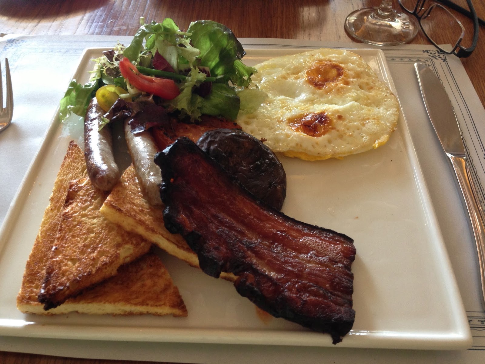 Traveller's Tales: White Rabbit