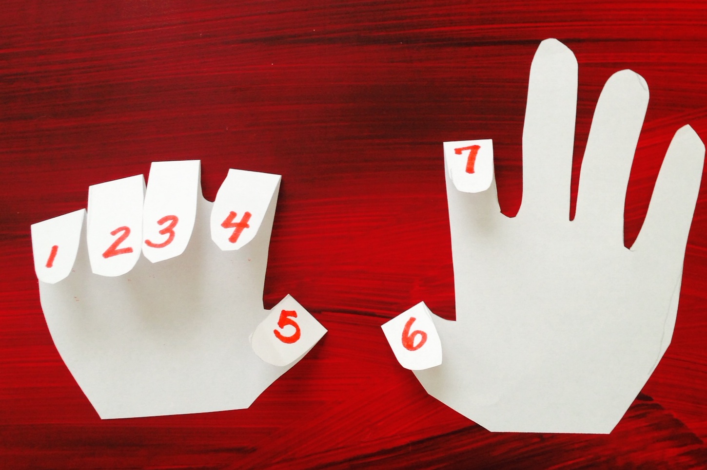 Maggie's Big Home: Fingers and Numbers