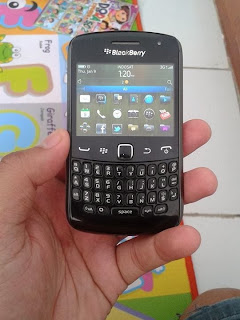 Blackberry Apollo 3G Warna Hitam - Sukabumi Shopping