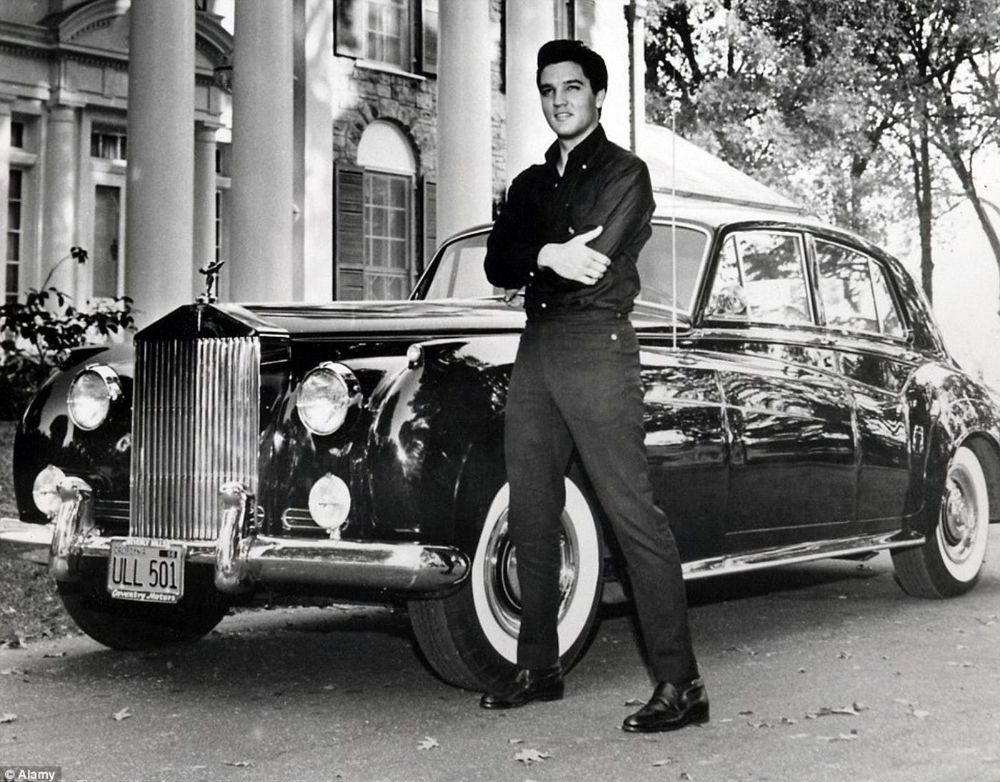 Rare Vintage Photographs of Elvis Presley Posing With His Much-Loved ...