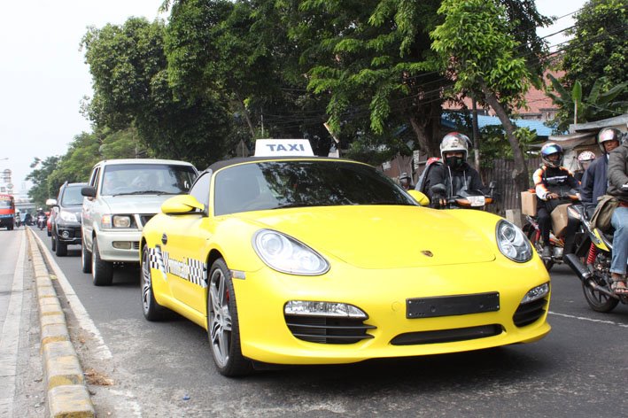 Sport Cars Taxi in Jakarta