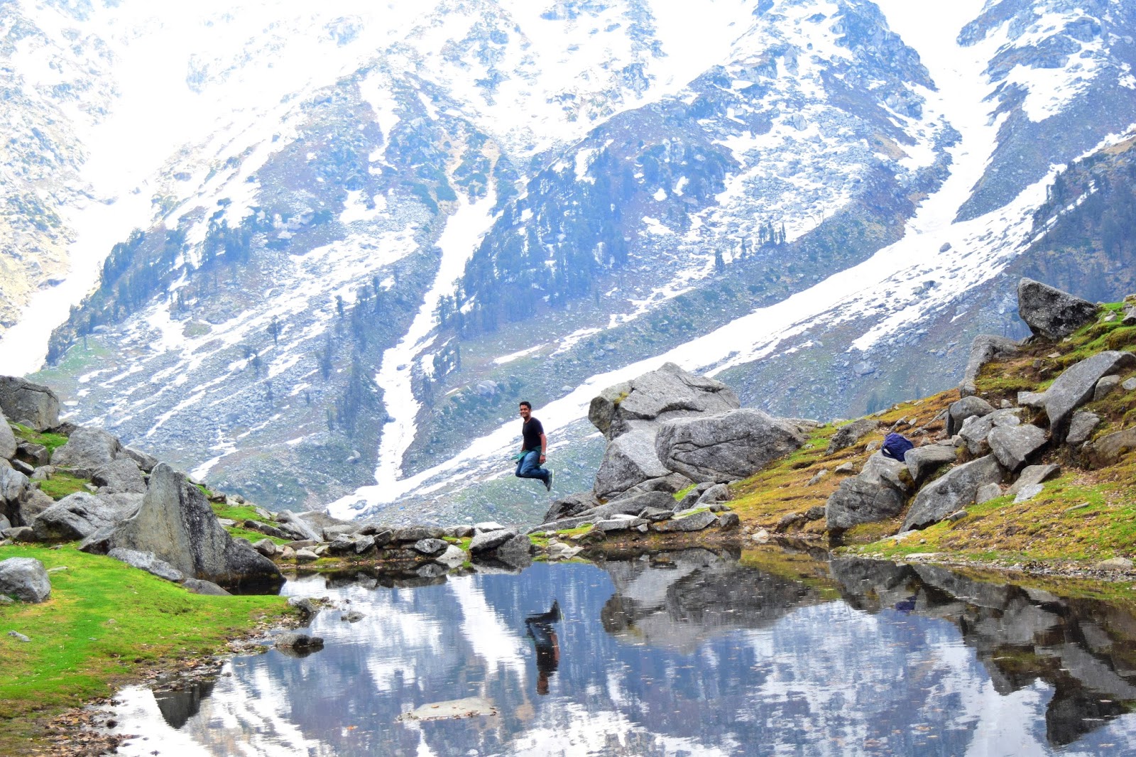 Triund trek very famous among foreigner tourist - Digital Himachal