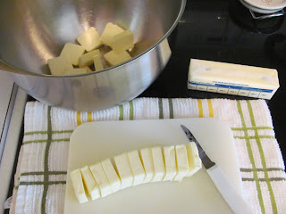 Real Kitchen. Real Life.: Pecan Raspberry Bars